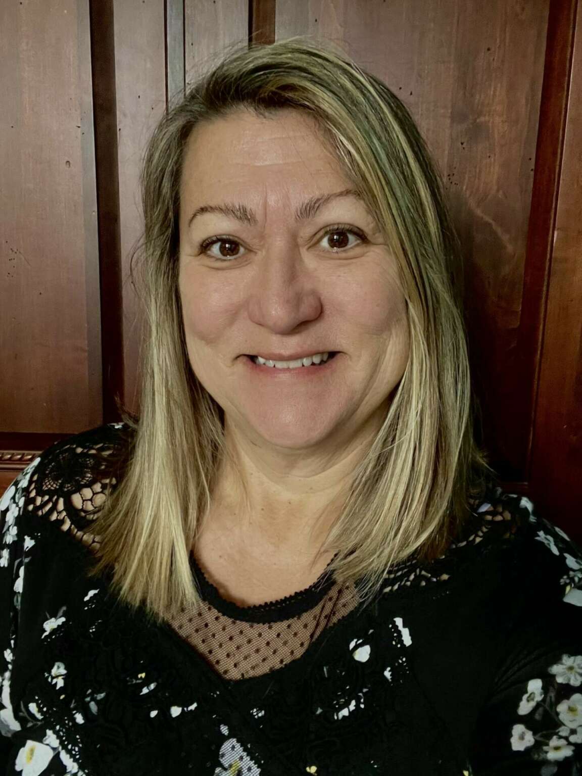 Meet Lisa Ruby – CanvasRebel Magazine