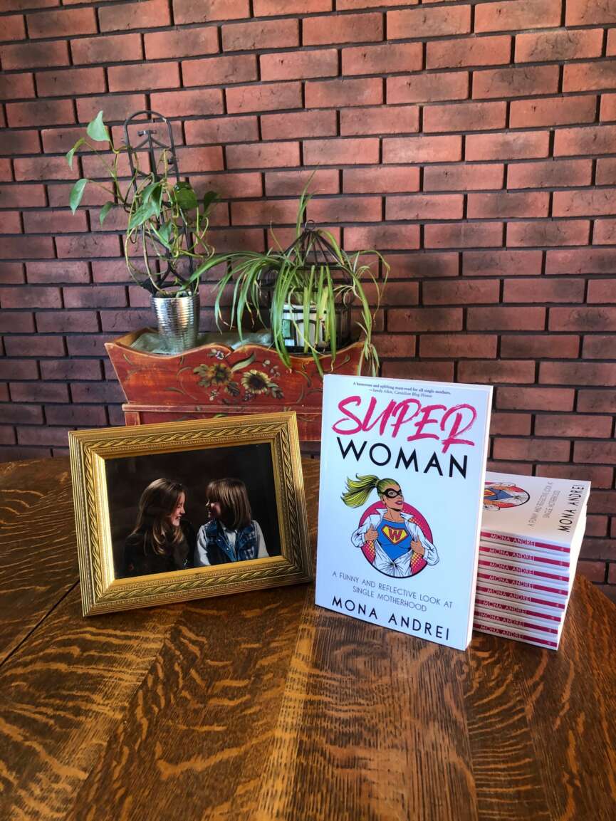 Meet Mona Andrei – CanvasRebel Magazine