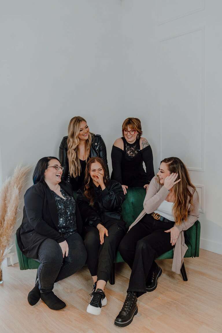 Meet Rachel Kay – CanvasRebel Magazine