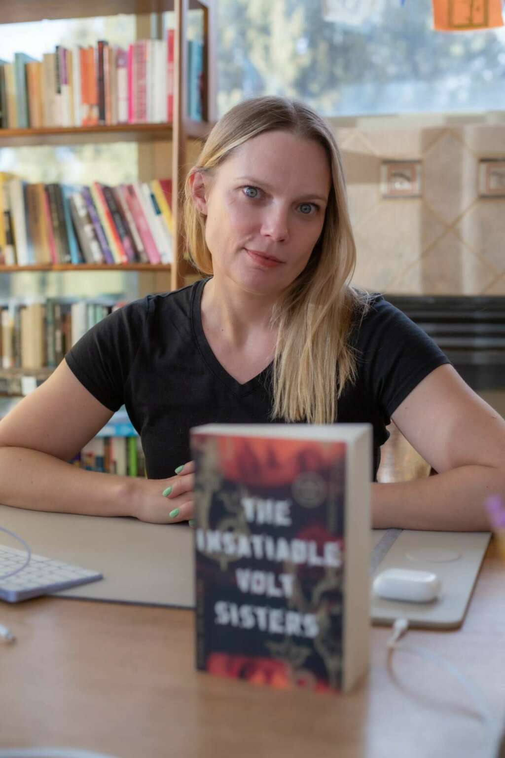 Meet Rachel Moulton – CanvasRebel Magazine