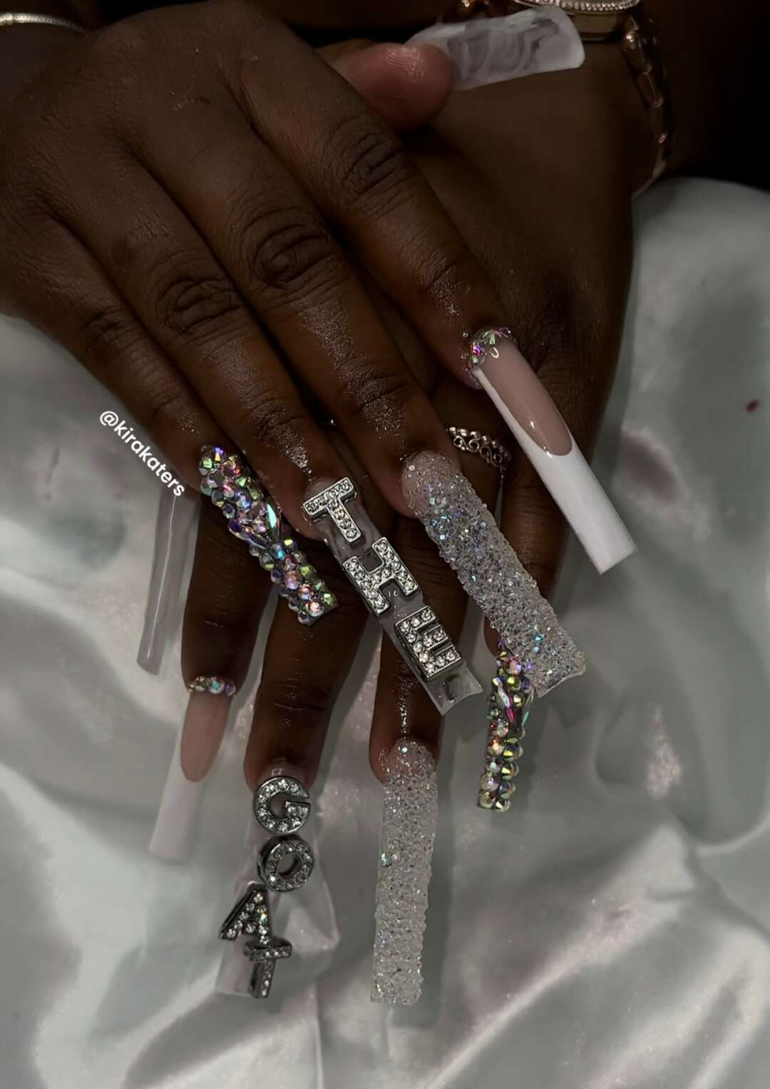 Meet Shakira Carter - CanvasRebel Magazine