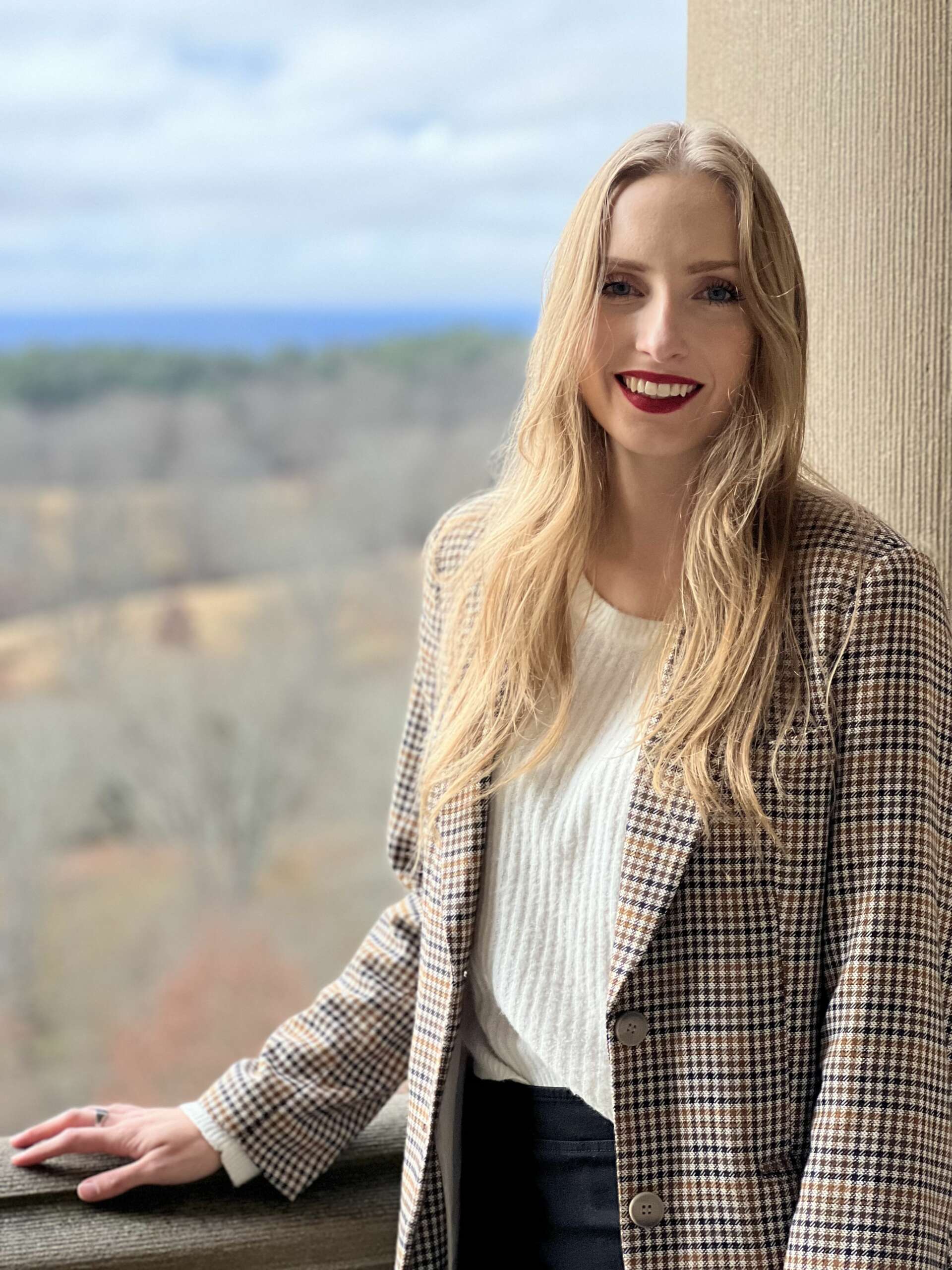 Meet Becca Joy Allen – CanvasRebel Magazine