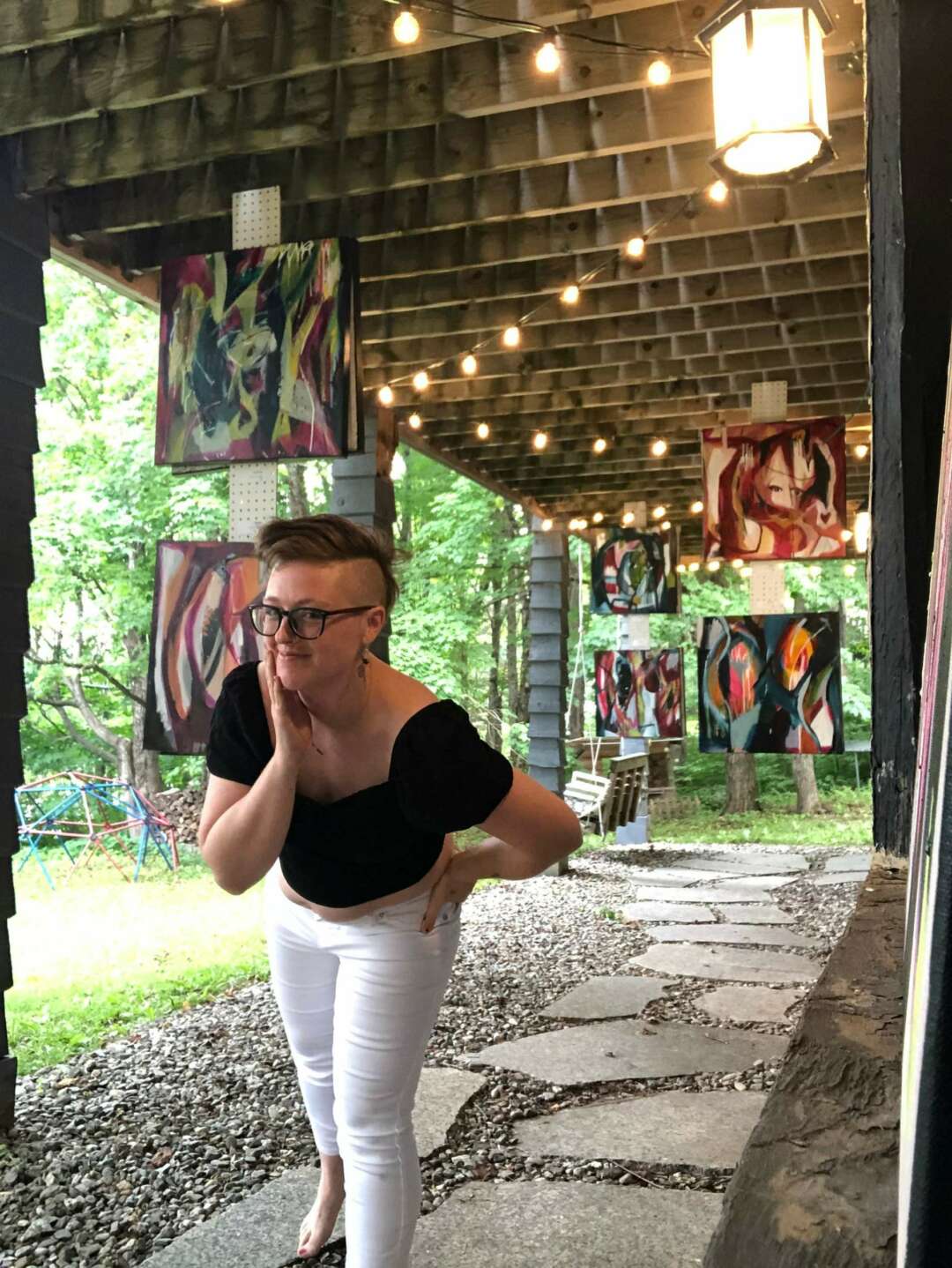 Meet Amanda Jeanne – CanvasRebel Magazine