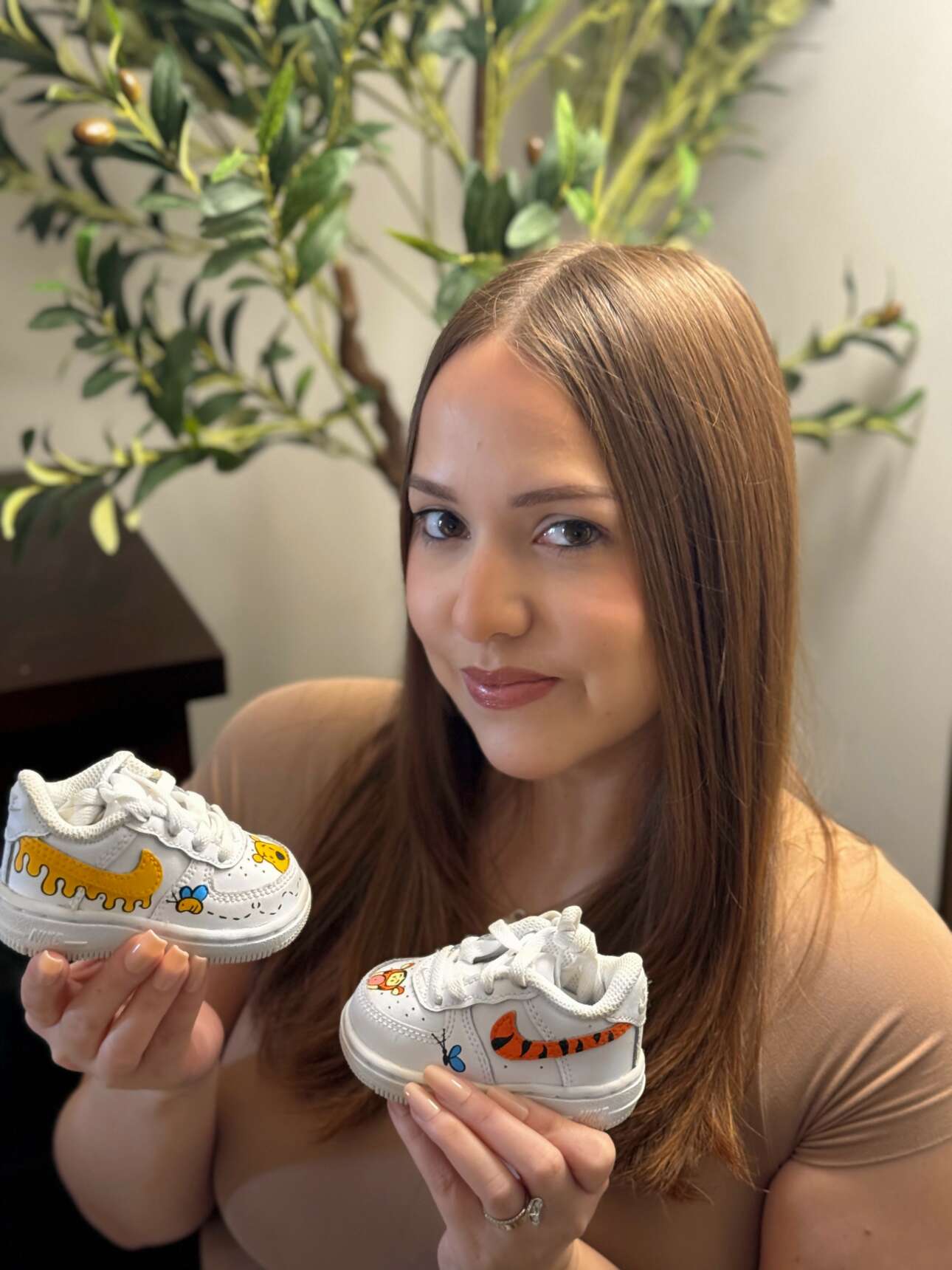 Meet Daisy Haywood – CanvasRebel Magazine