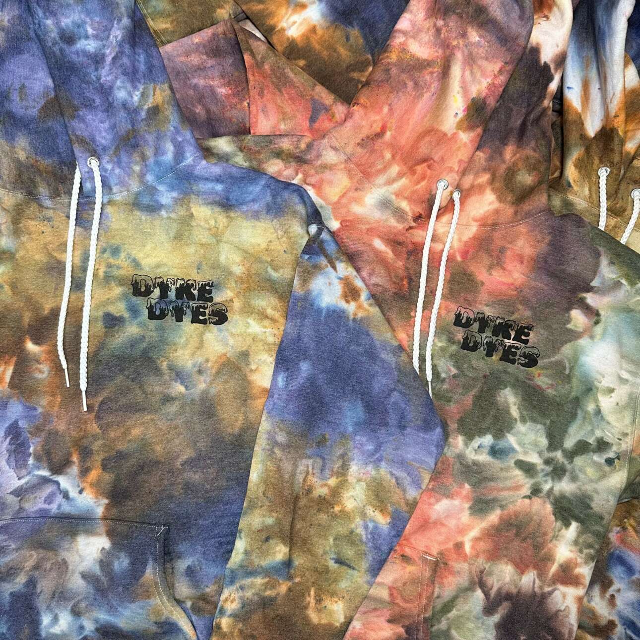 Meet Erin Rideout and Emily Williams – CanvasRebel Magazine