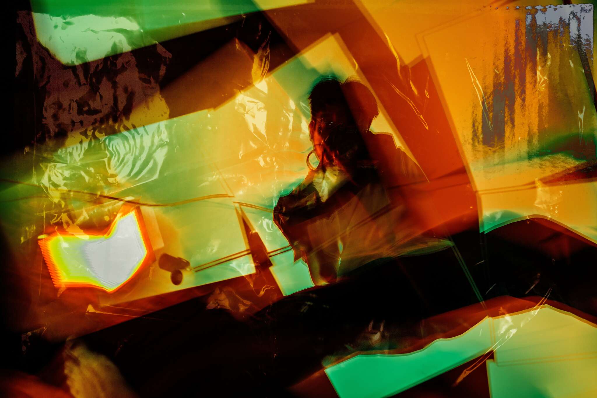 Meet Hanlin Mu – CanvasRebel Magazine