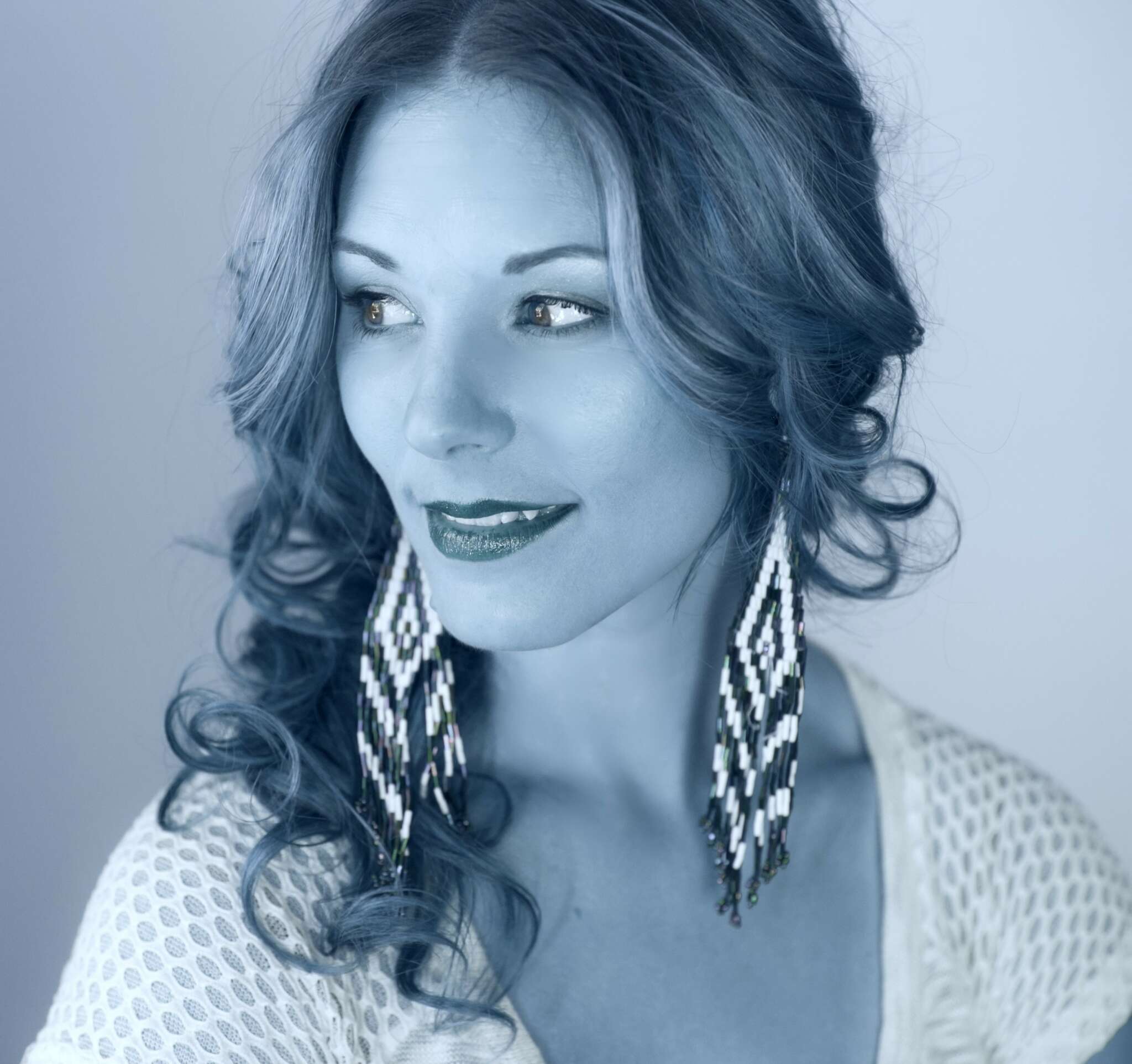 Meet Jamie Ross – CanvasRebel Magazine