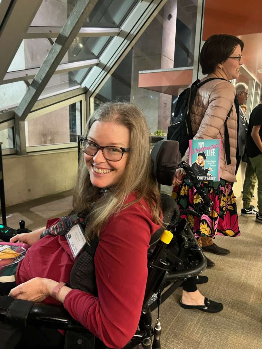 Meet Jennifer Gasner – CanvasRebel Magazine