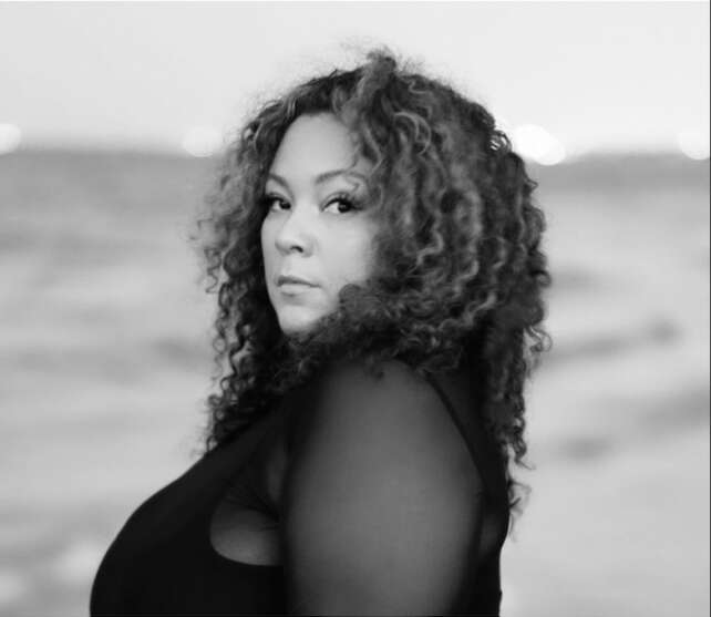 Meet MARIA ROSADO – CanvasRebel Magazine