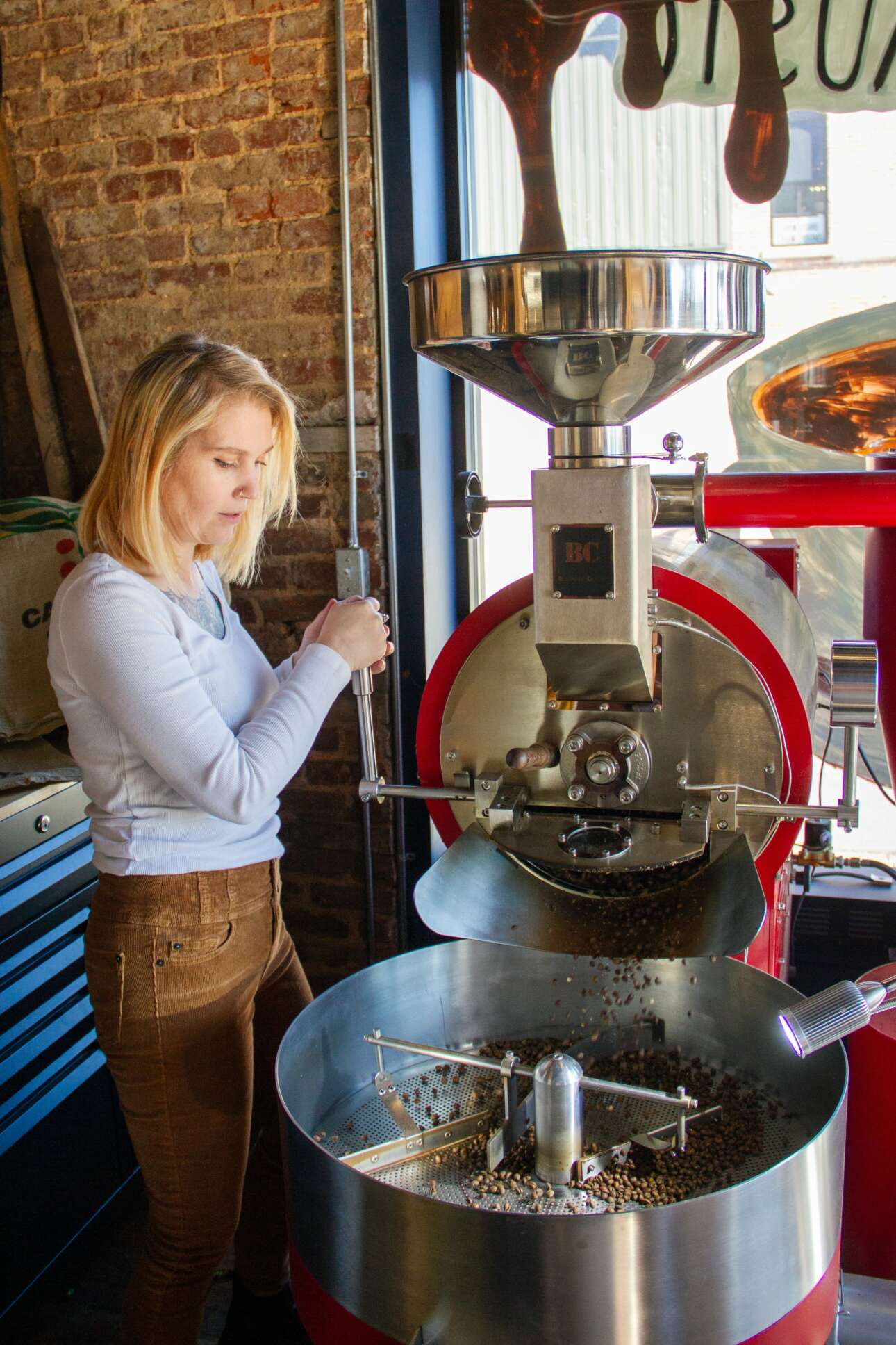 Meet Amanda Pumphrey – CanvasRebel Magazine