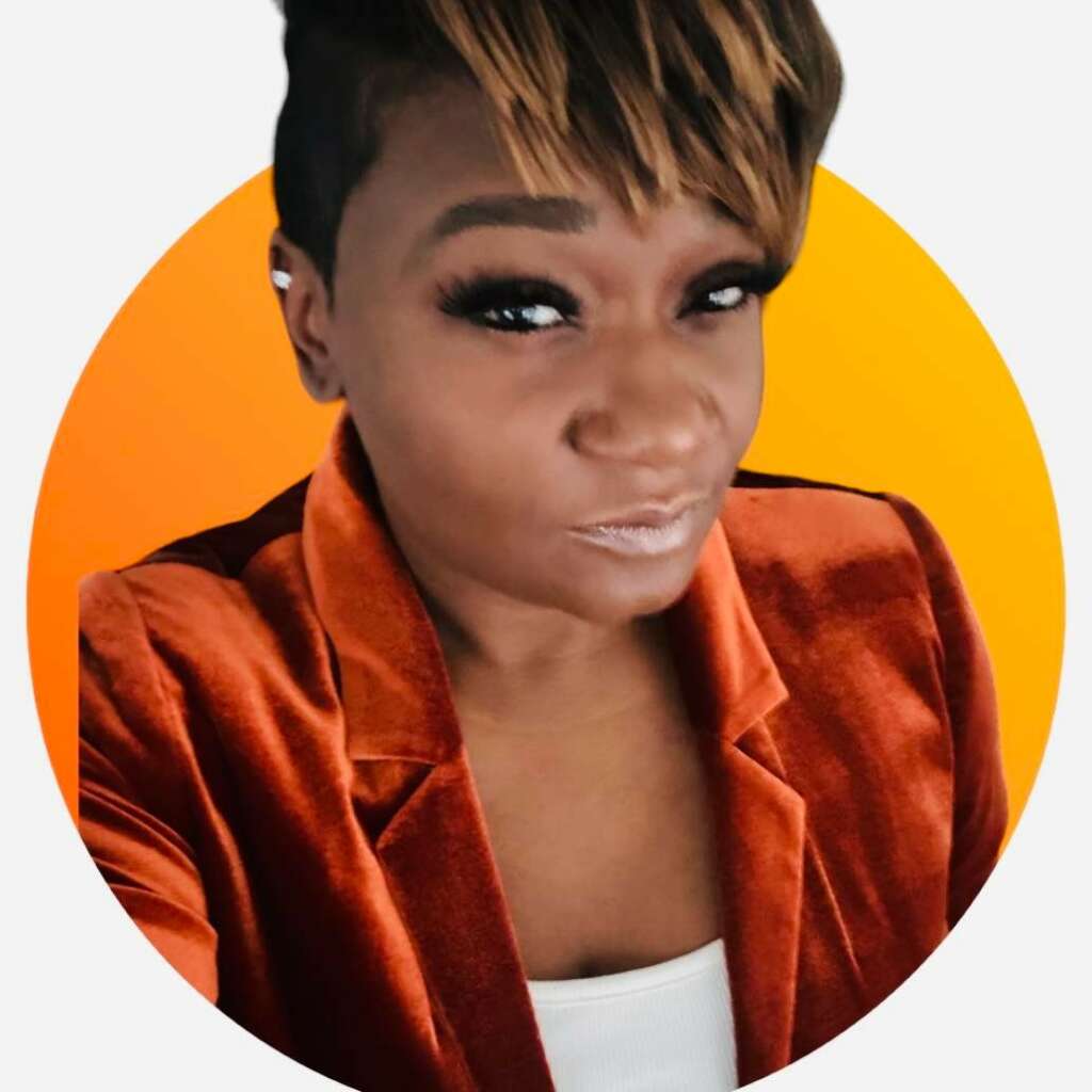 Meet Janay Stevens – CanvasRebel Magazine