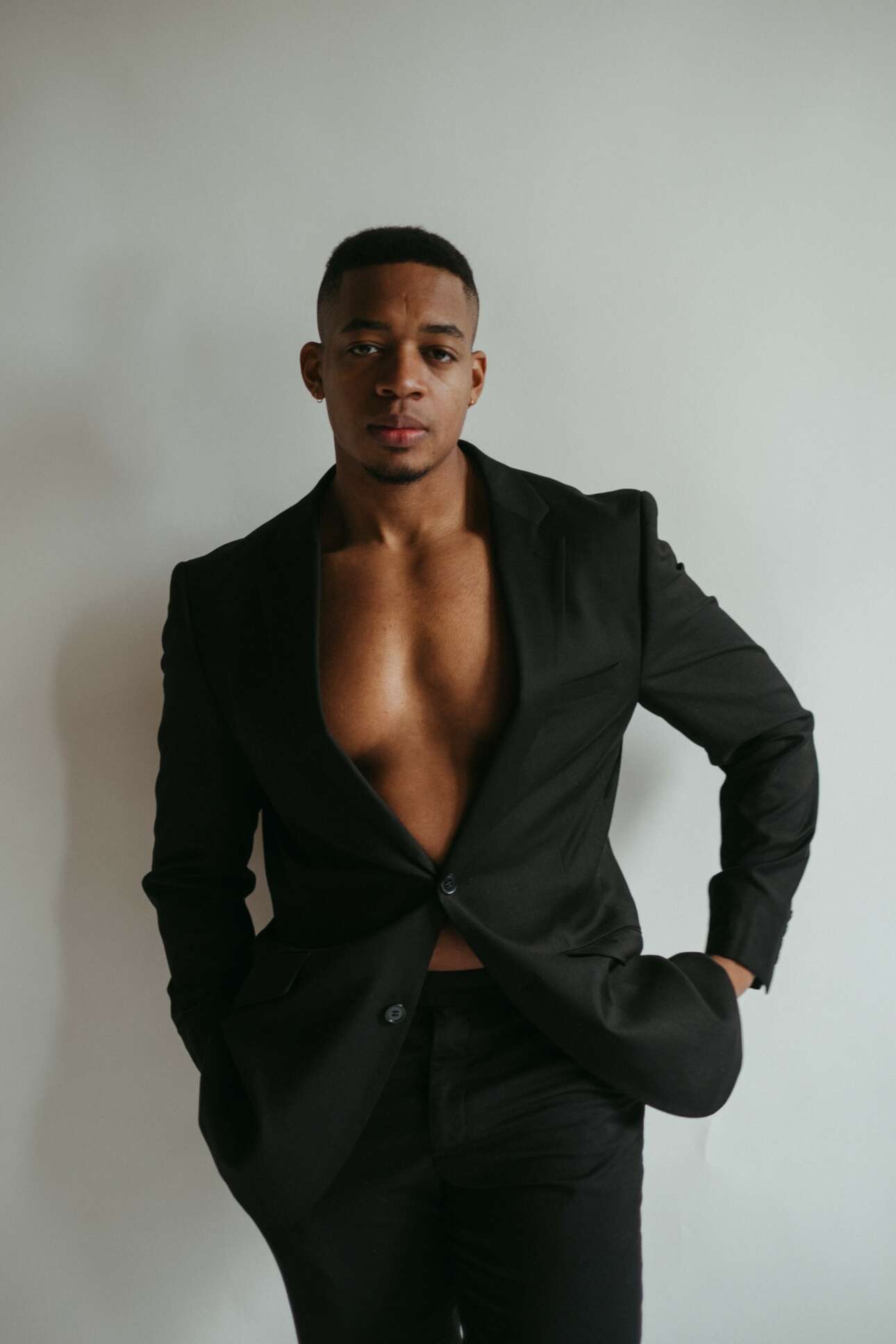 Meet Kyle Davidson – CanvasRebel Magazine