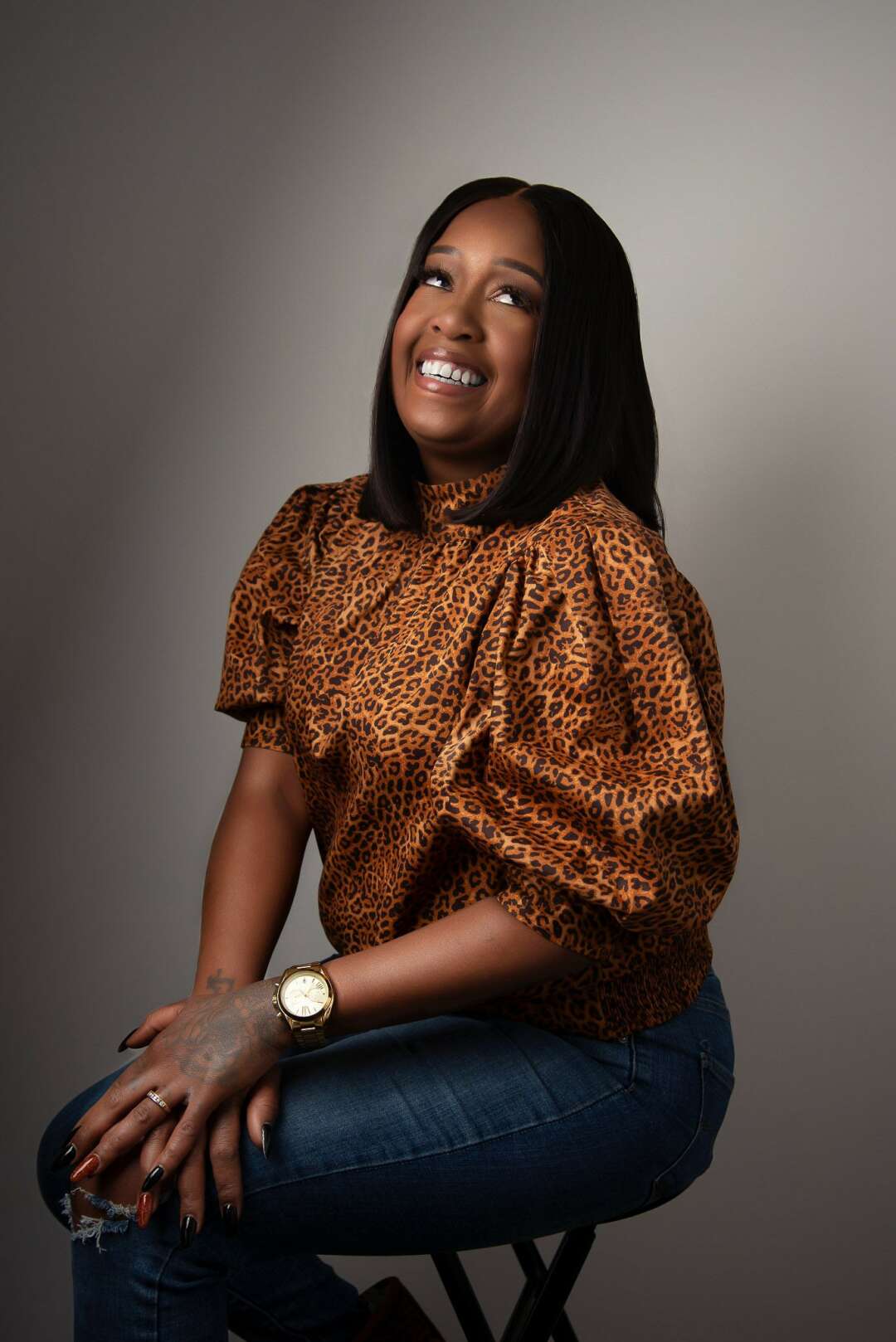 Meet Lisa Mays – CanvasRebel Magazine