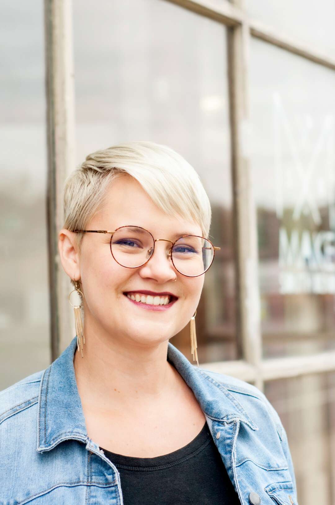 Meet Michelle FitzGerald – CanvasRebel Magazine