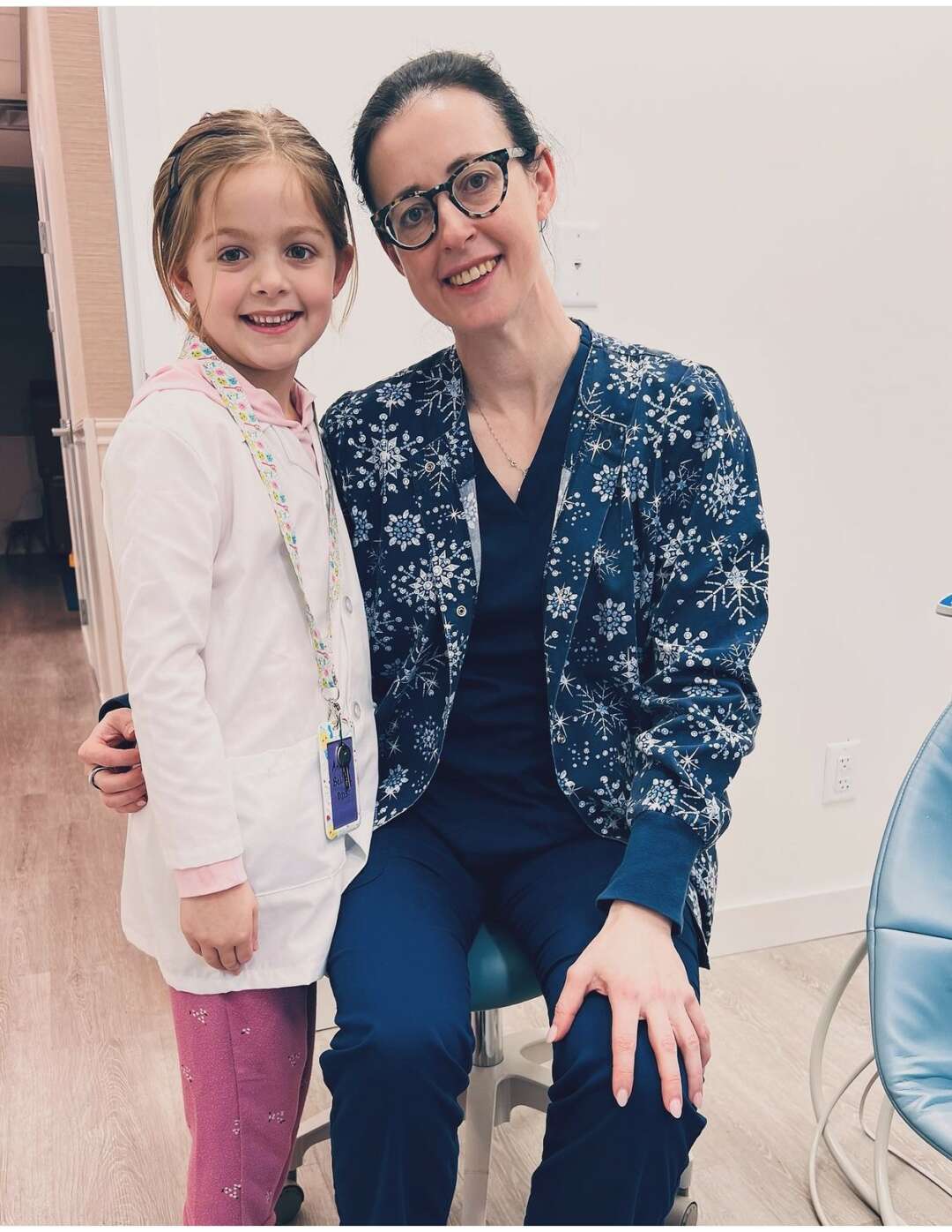 Meet Sally Guerrasio-Safari – CanvasRebel Magazine