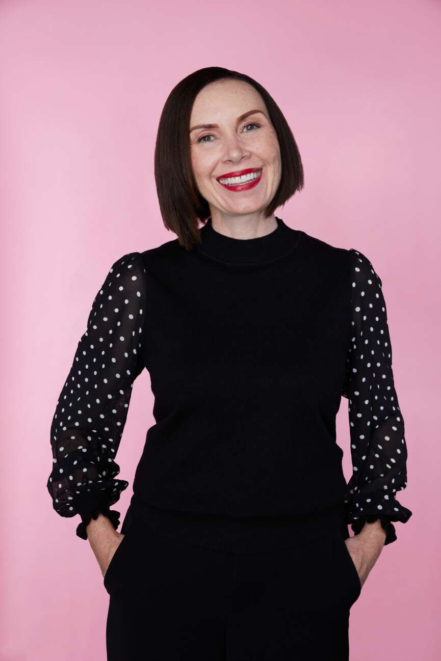 Meet Sarah Tomlinson – CanvasRebel Magazine