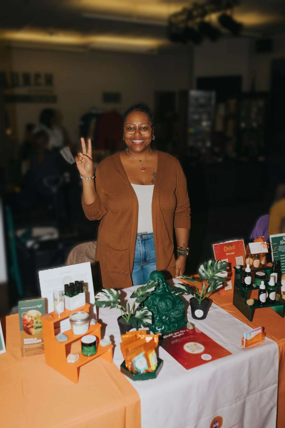 Meet Randi Alexander – CanvasRebel Magazine