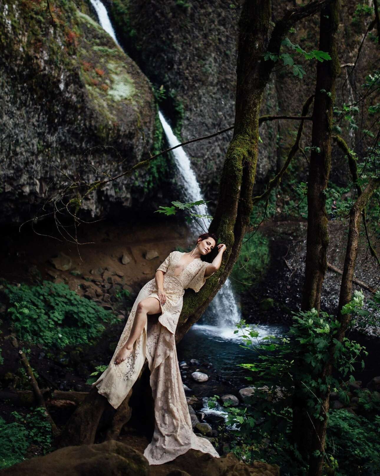 Meet Sarah Haimes – CanvasRebel Magazine