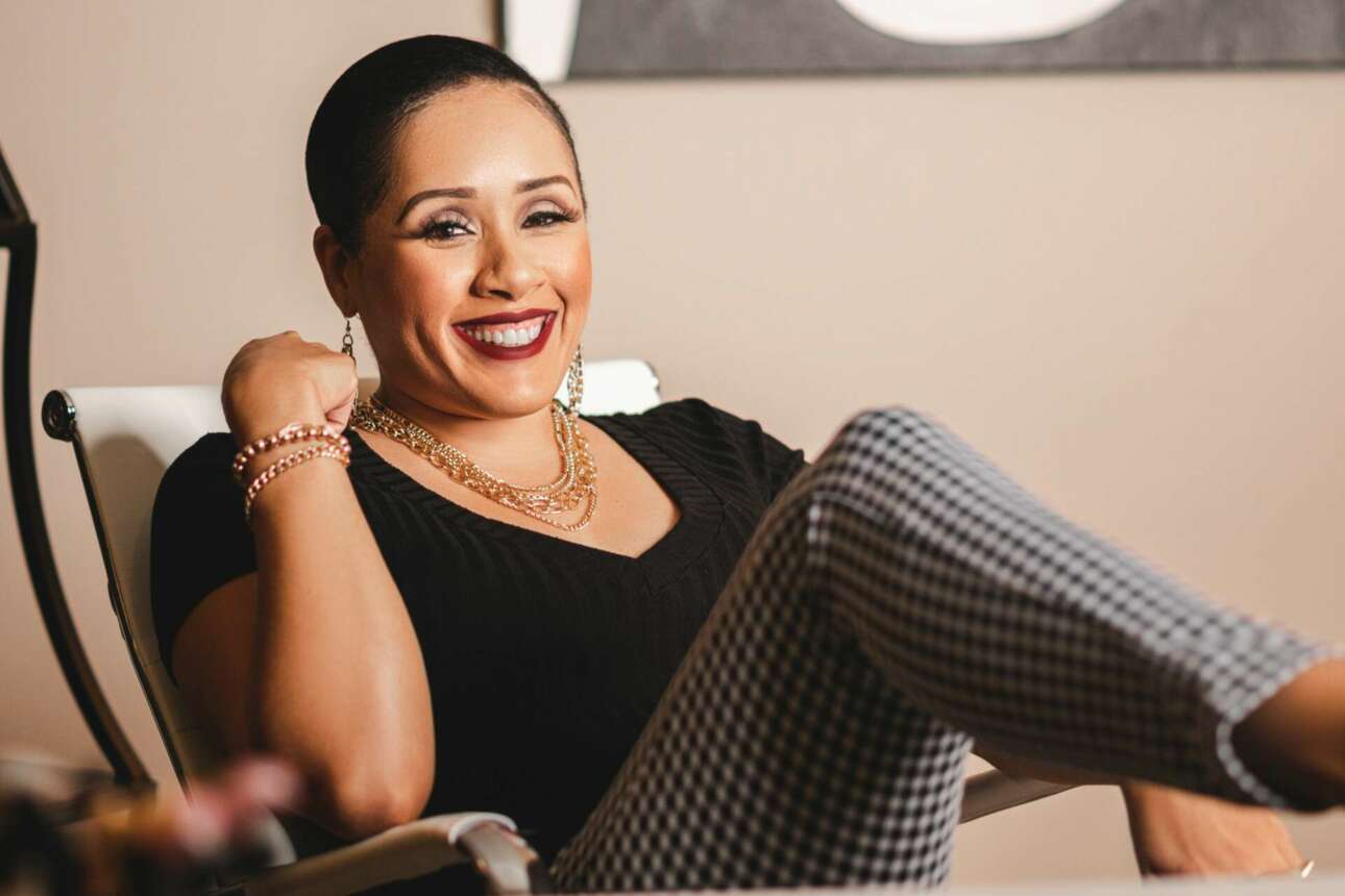 Meet Talina Porter-Smith – CanvasRebel Magazine