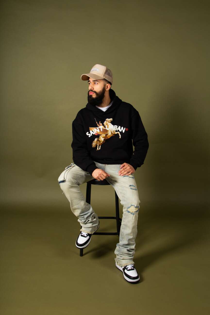 Meet Alejandro Hernandez – CanvasRebel Magazine