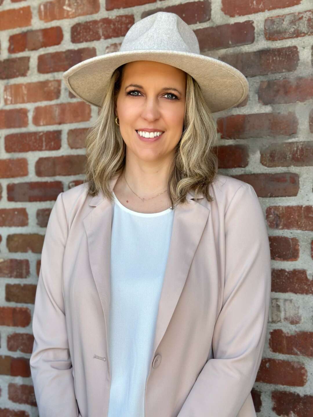 Meet Andrea O’Donnell – CanvasRebel Magazine