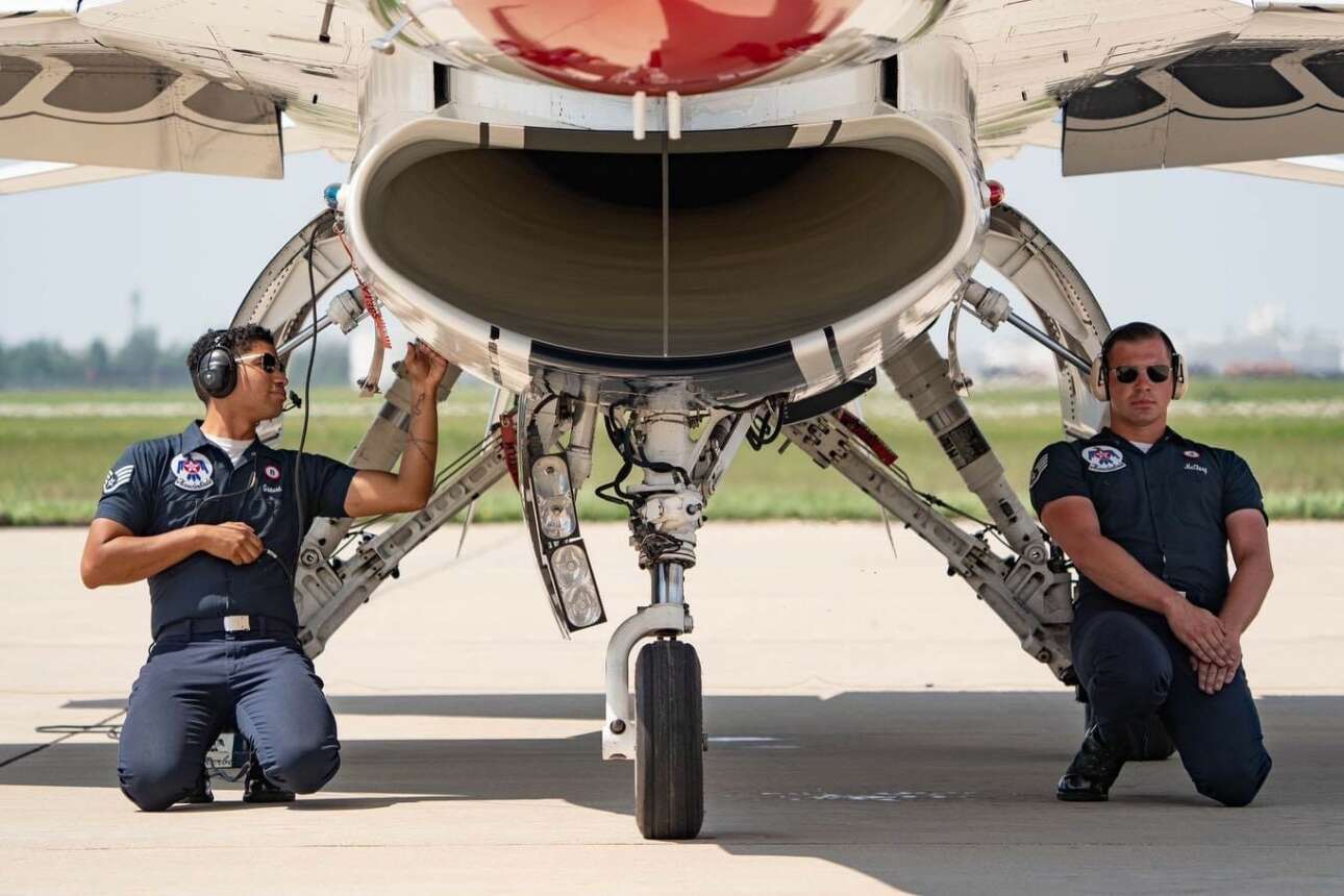 Meet Austin Guerra – CanvasRebel Magazine