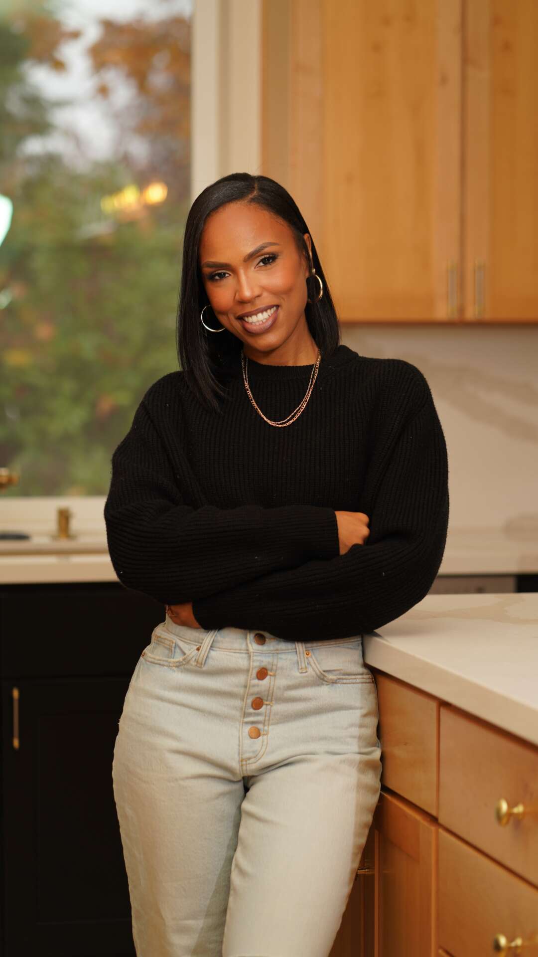 Meet Brea Davis – CanvasRebel Magazine