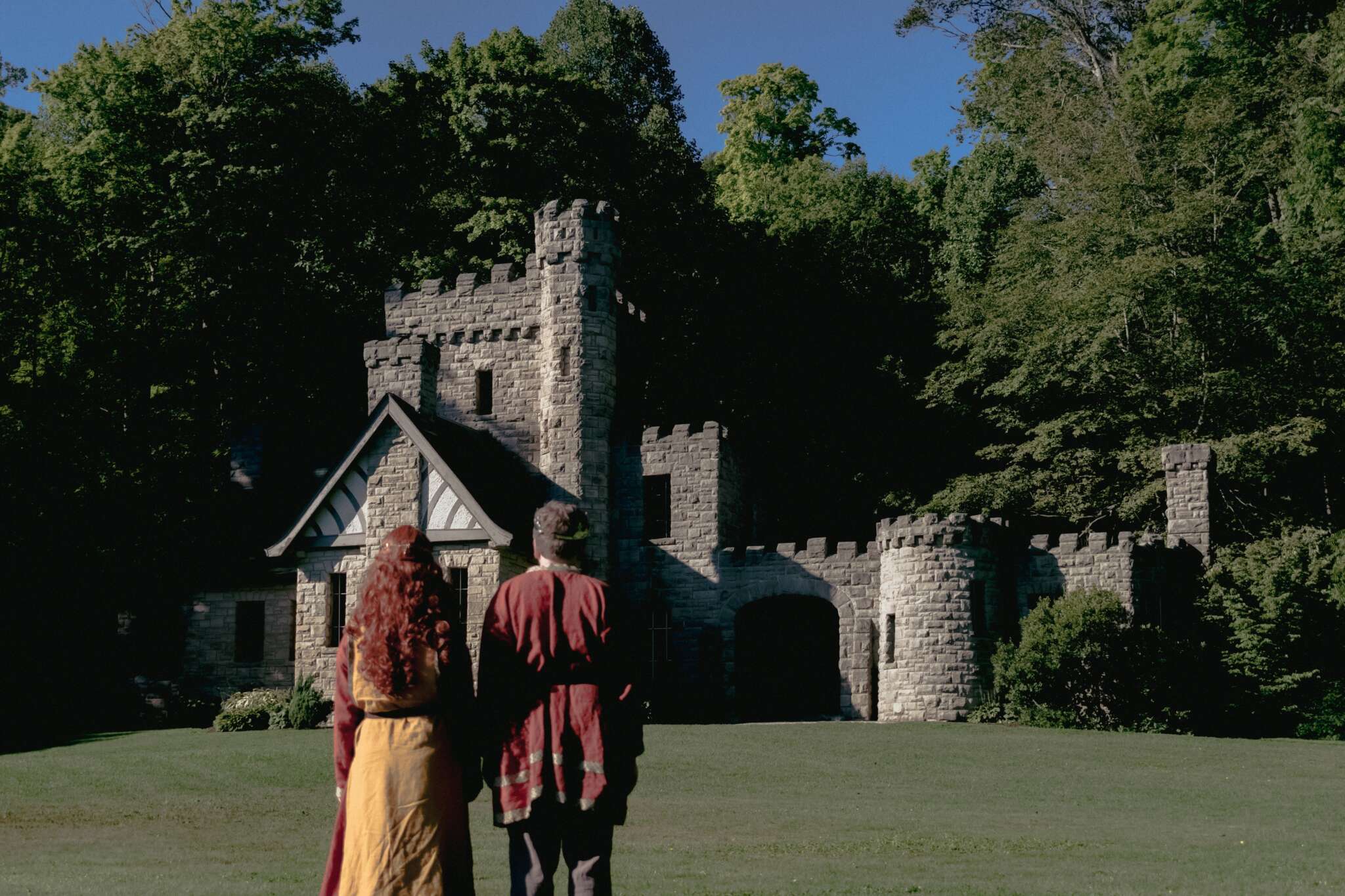 Meet Chelsea Banning – CanvasRebel Magazine