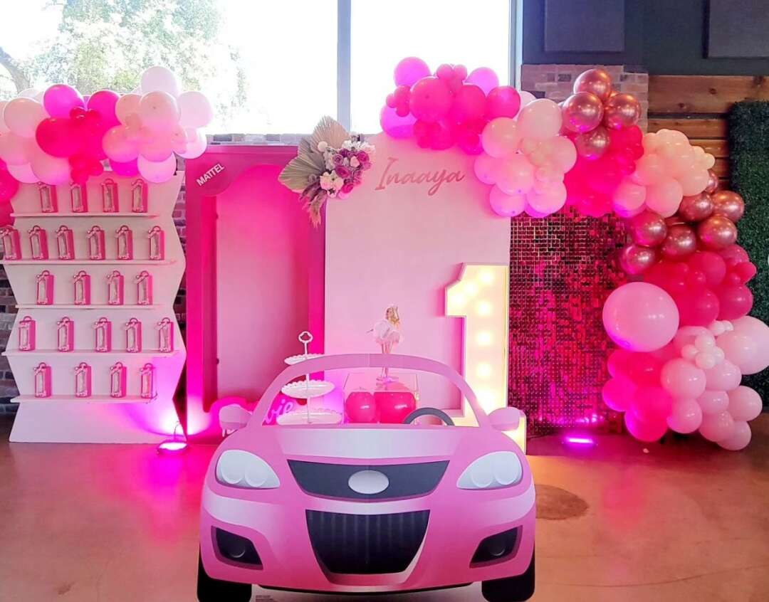 Meet Disha Mehta – CanvasRebel Magazine