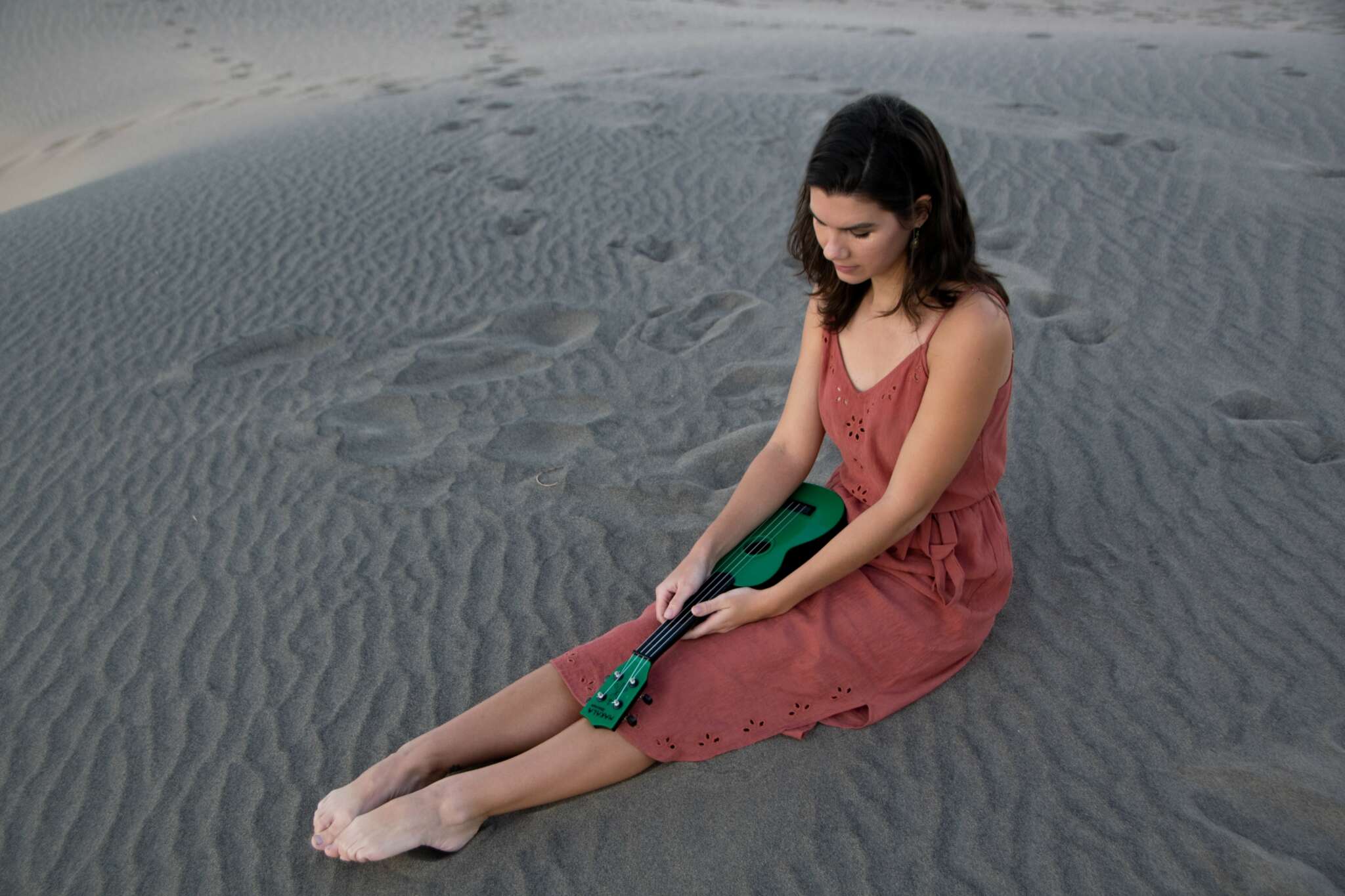 Meet Gillian Rae Perry – CanvasRebel Magazine