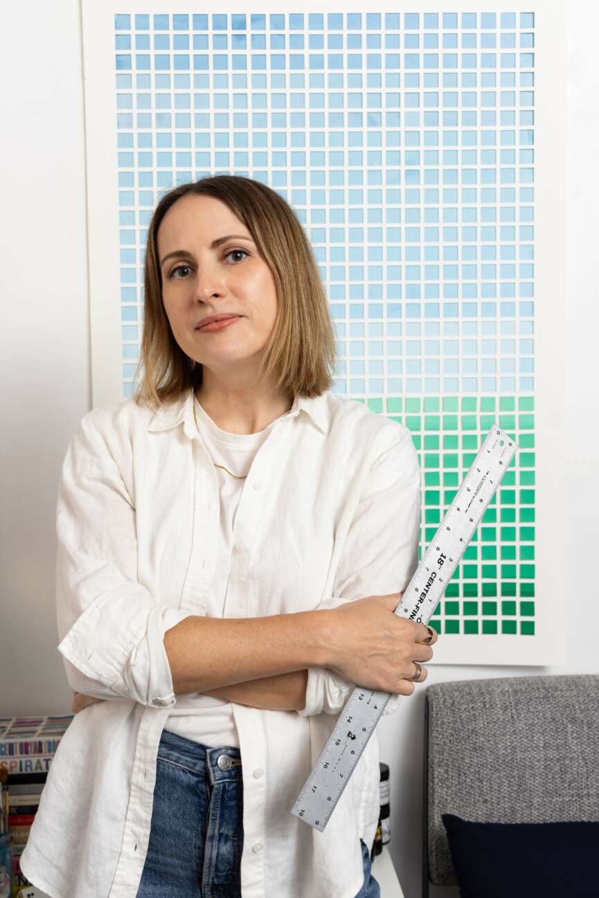 Meet Hannah Robinett – CanvasRebel Magazine