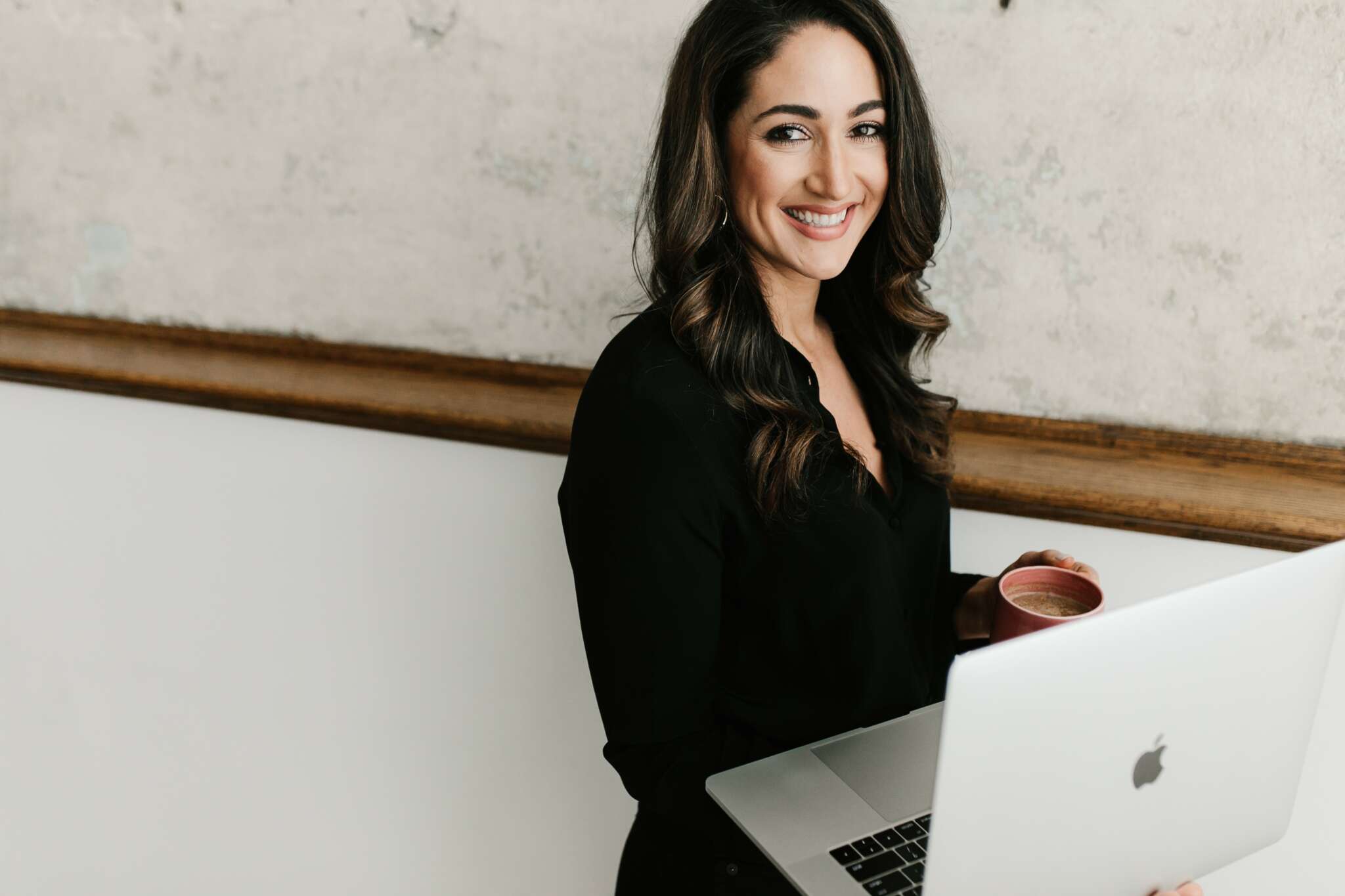 Meet Jennifer Diaz – CanvasRebel Magazine