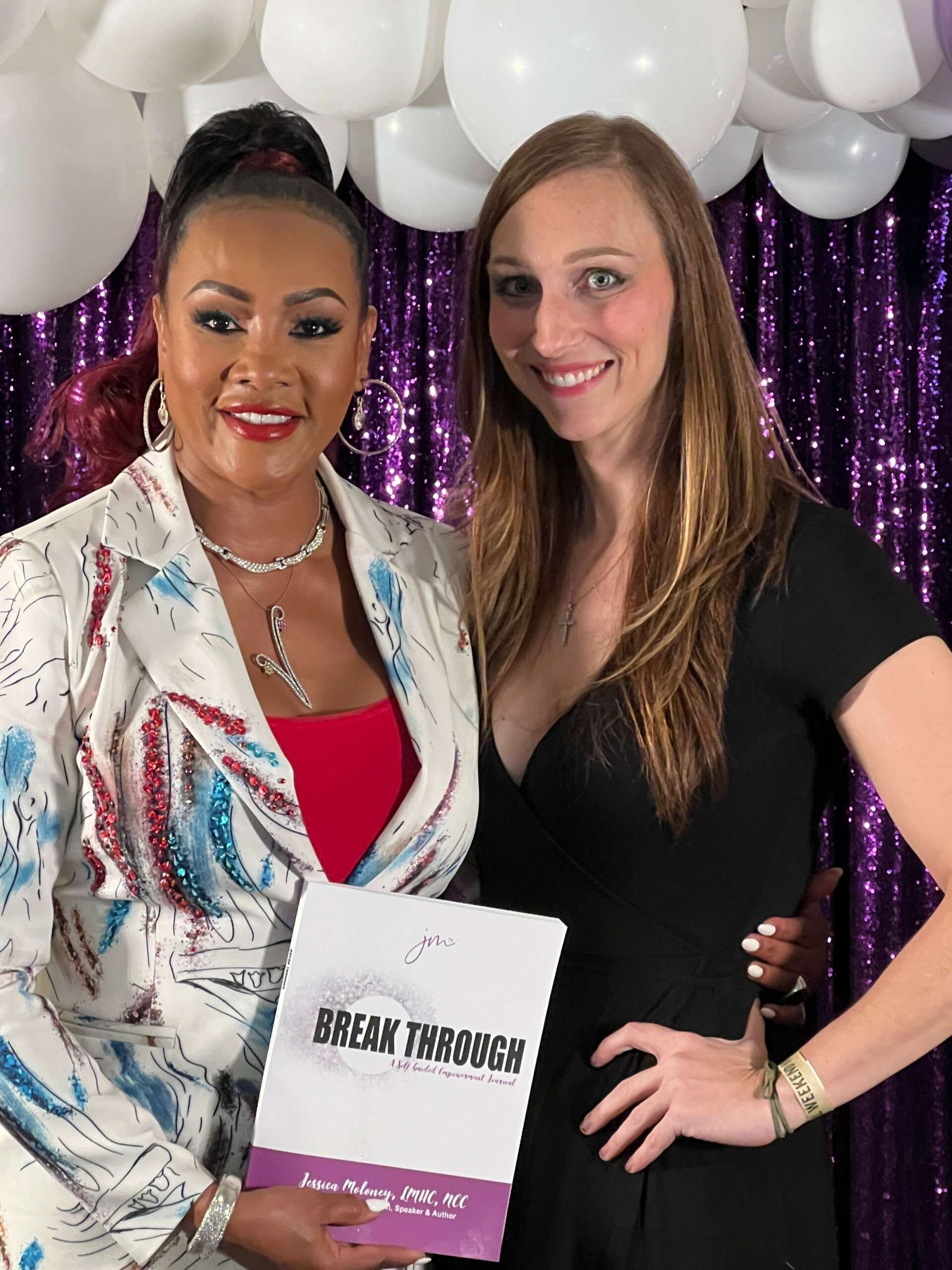 Meet Jessica Moloney – CanvasRebel Magazine