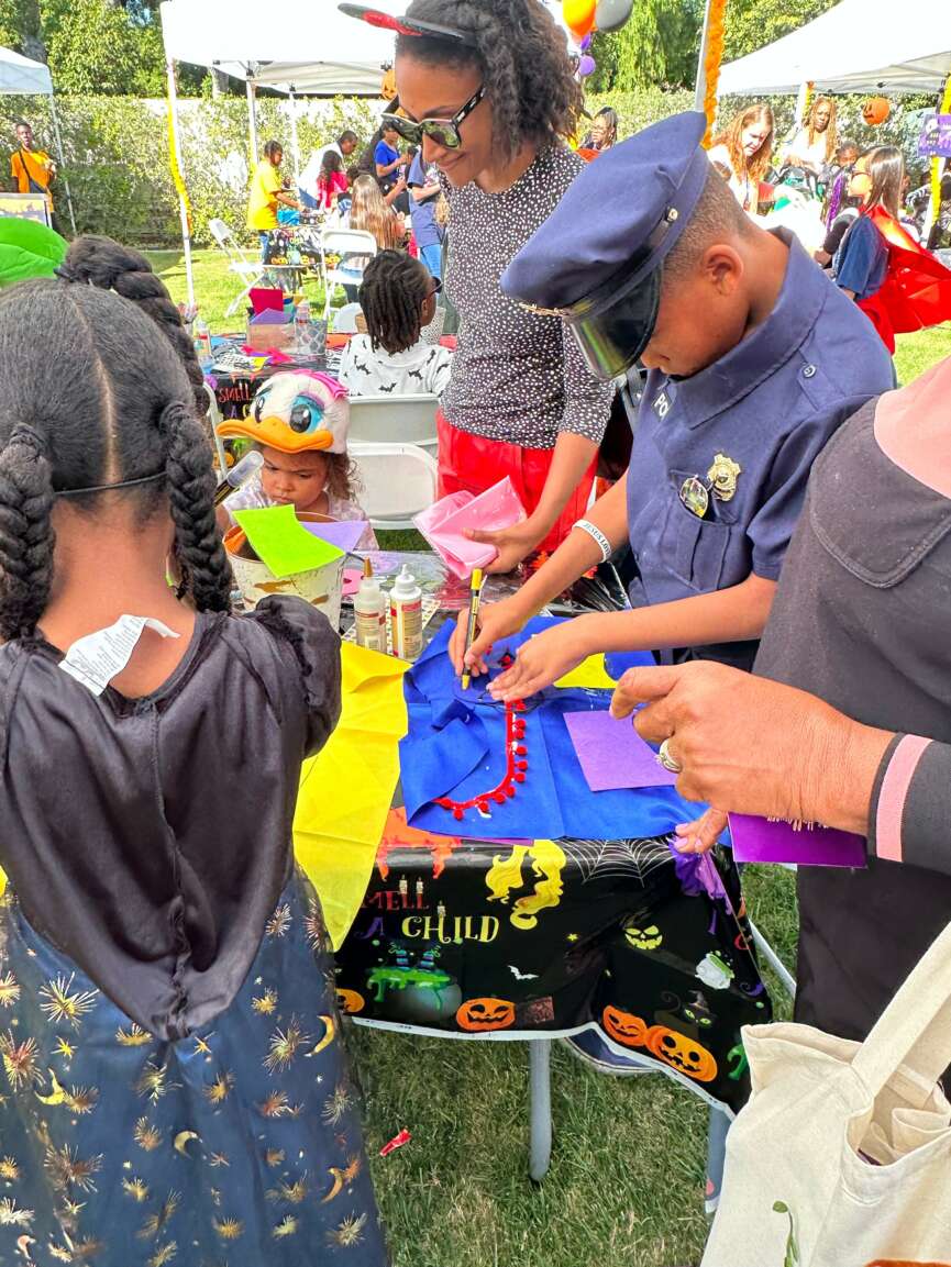 Meet Maria Elena Cruz – CanvasRebel Magazine