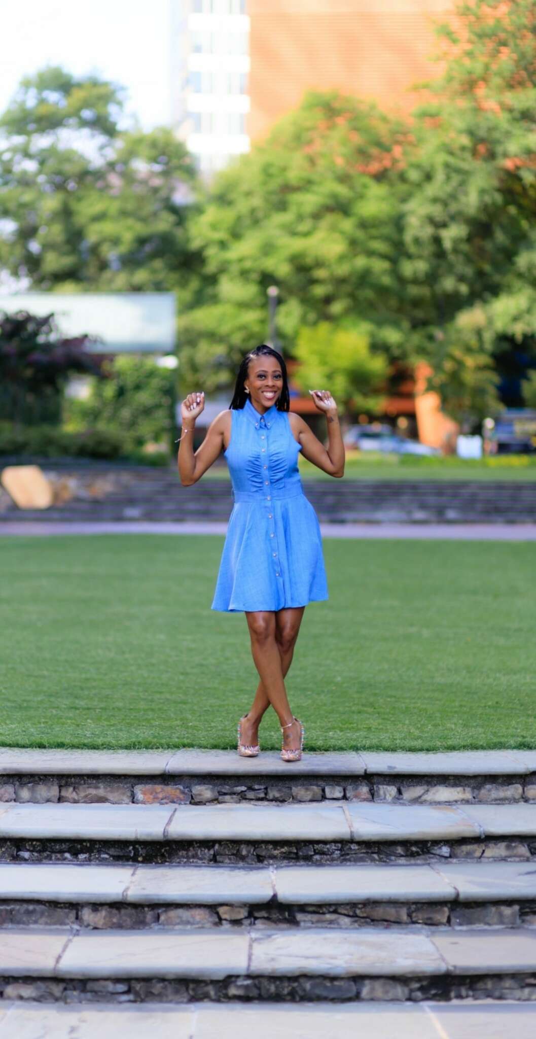 Meet Kyndra Scott – CanvasRebel Magazine