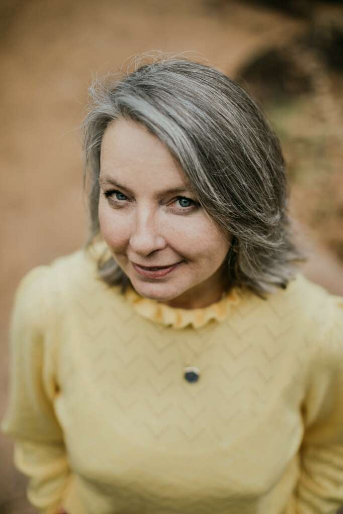 Meet Renee Nicholson – CanvasRebel Magazine