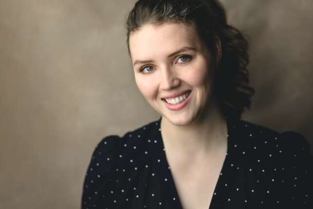 Meet Romy Turner – CanvasRebel Magazine