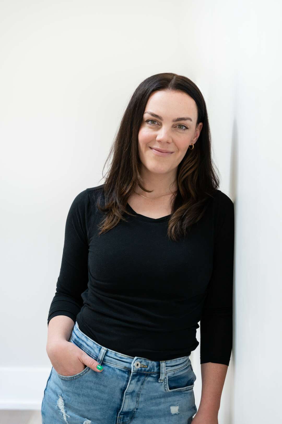 Meet Siobhan Hamilton – CanvasRebel Magazine