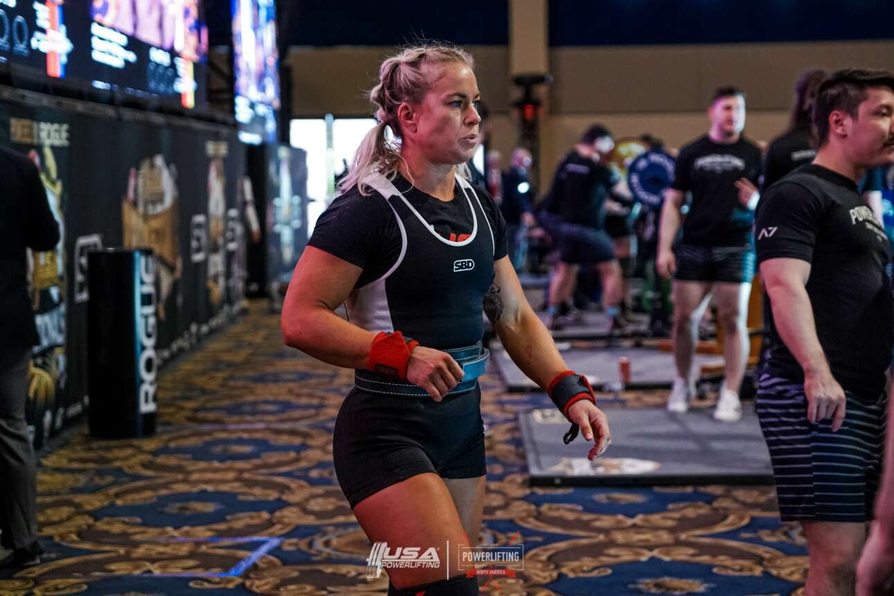 Meet Rachel Everett – CanvasRebel Magazine