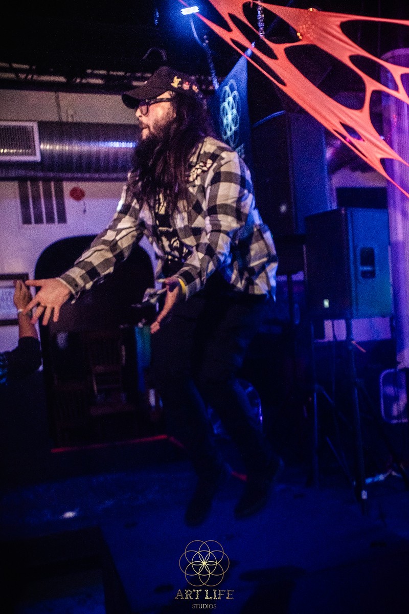 Meet Ray Cheplic – CanvasRebel Magazine