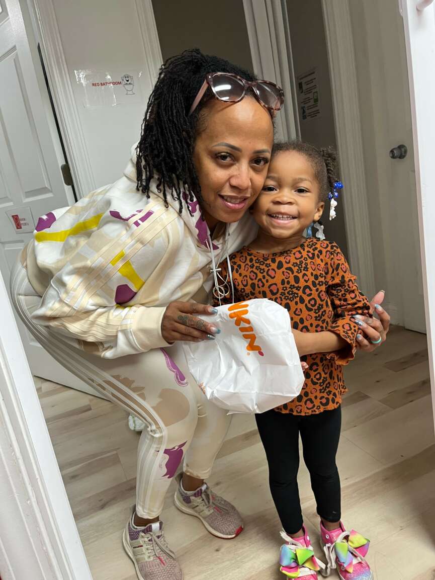 Meet SANDRA HARRIS – CanvasRebel Magazine