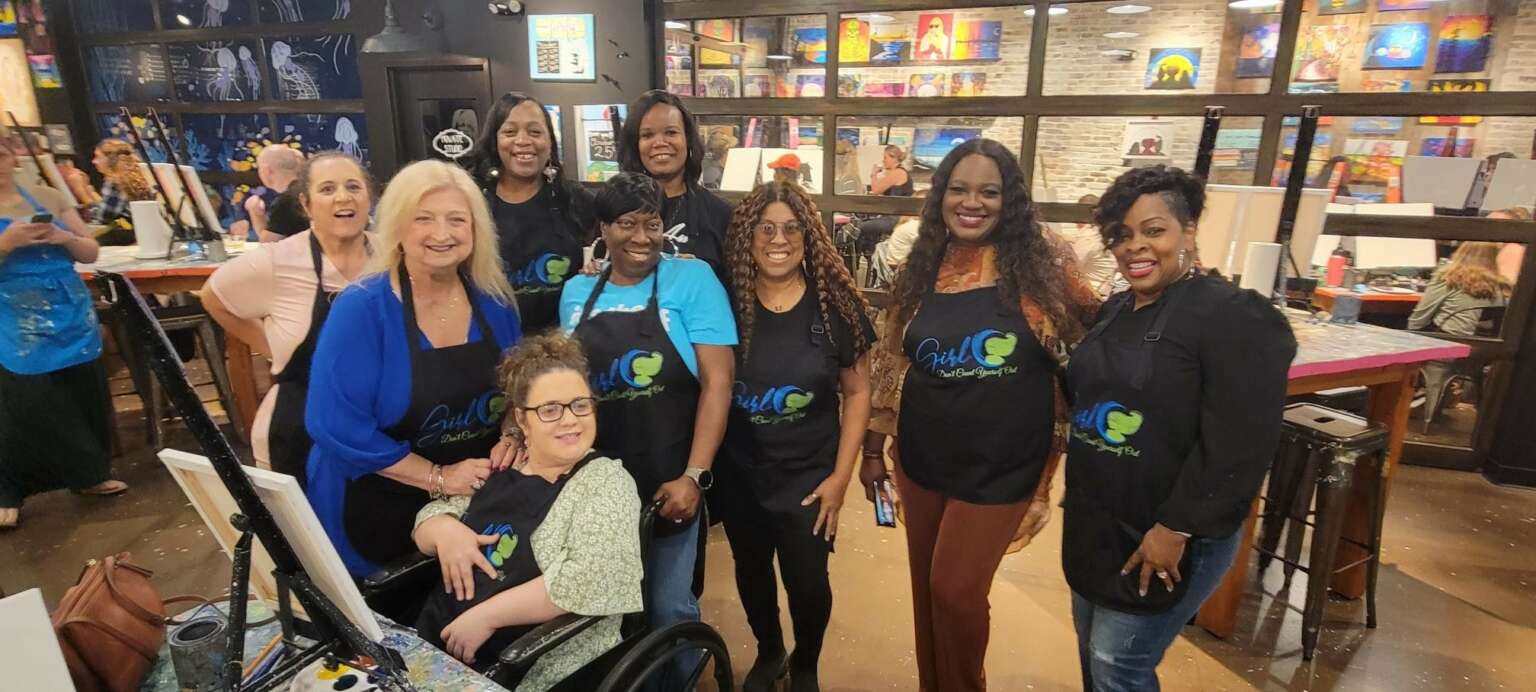 Meet Sabrina Thomas – CanvasRebel Magazine