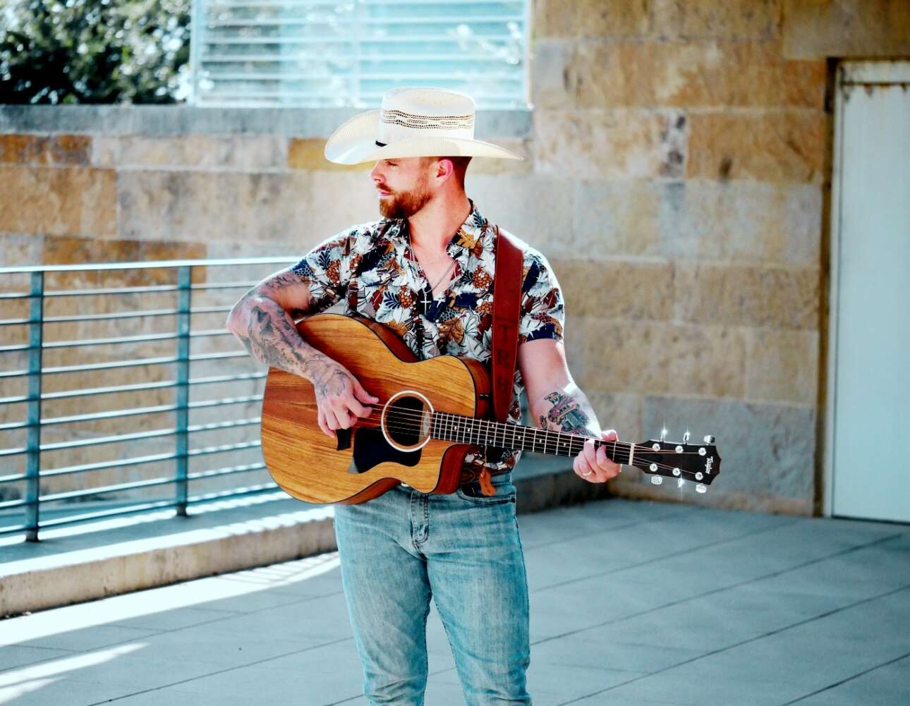 Meet Thomas Ramsay – CanvasRebel Magazine