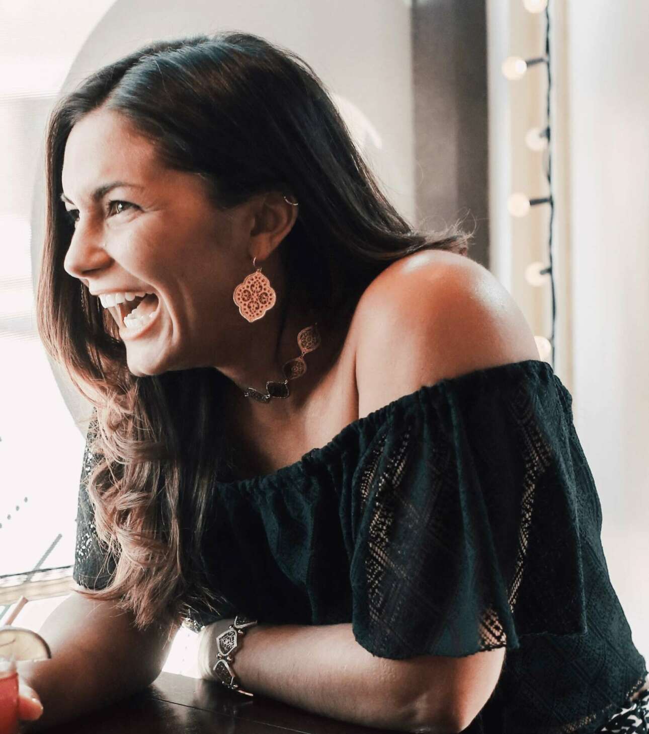 Meet Danielle Ruth – CanvasRebel Magazine