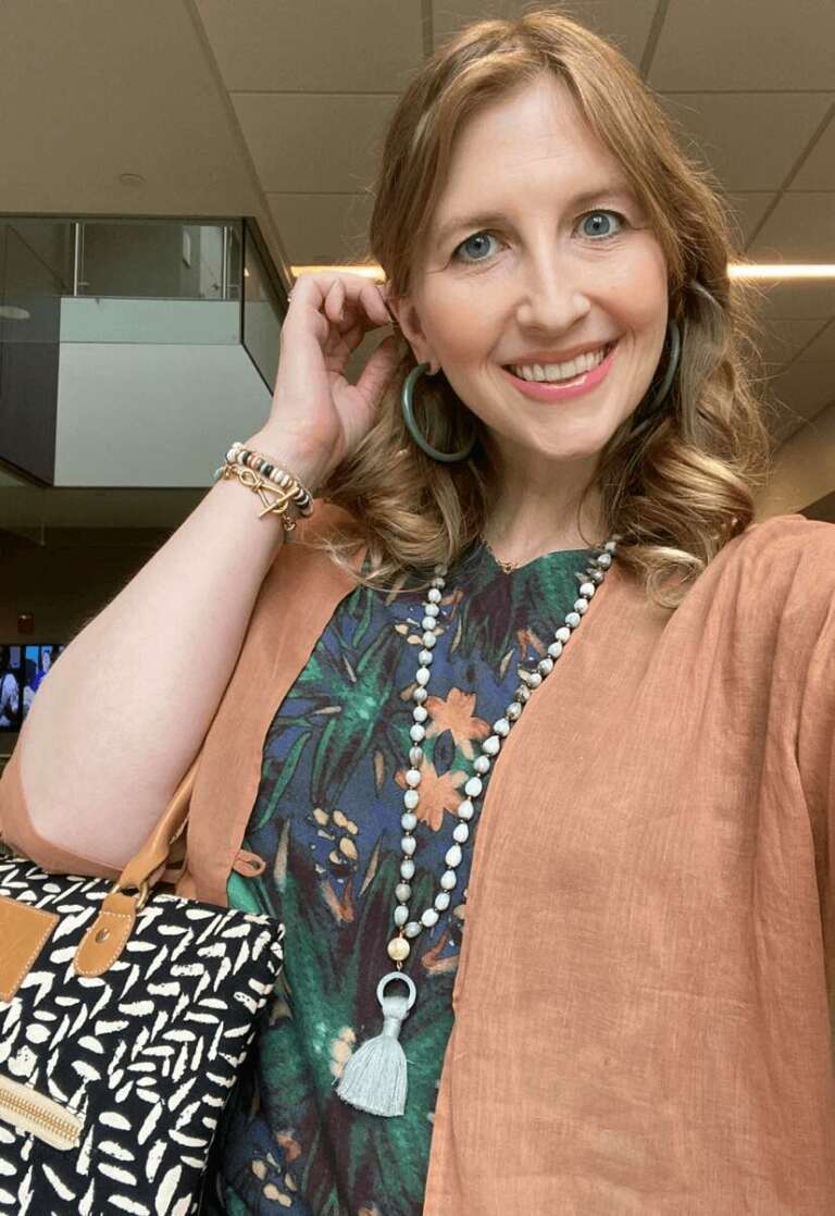Meet Kelly Tierney – CanvasRebel Magazine