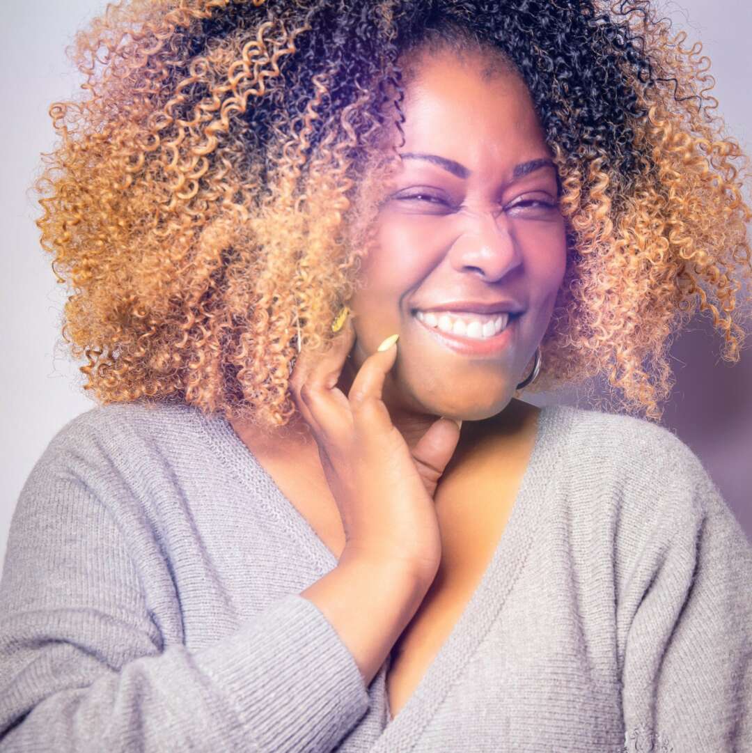 Meet Christina Mial – CanvasRebel Magazine