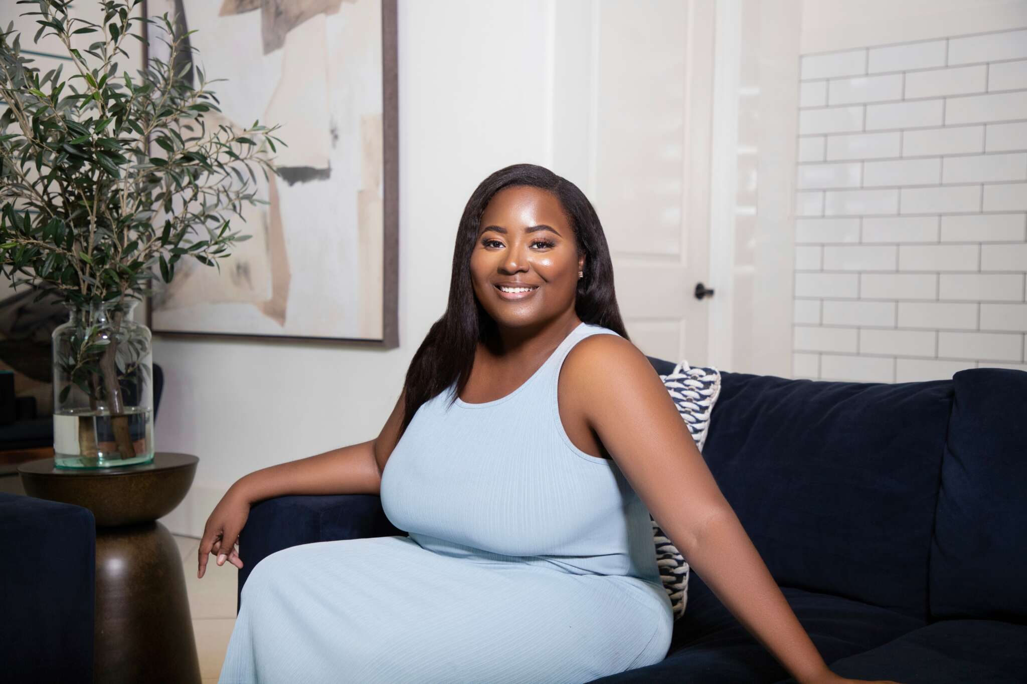 Meet Elizabeth Rivers – CanvasRebel Magazine