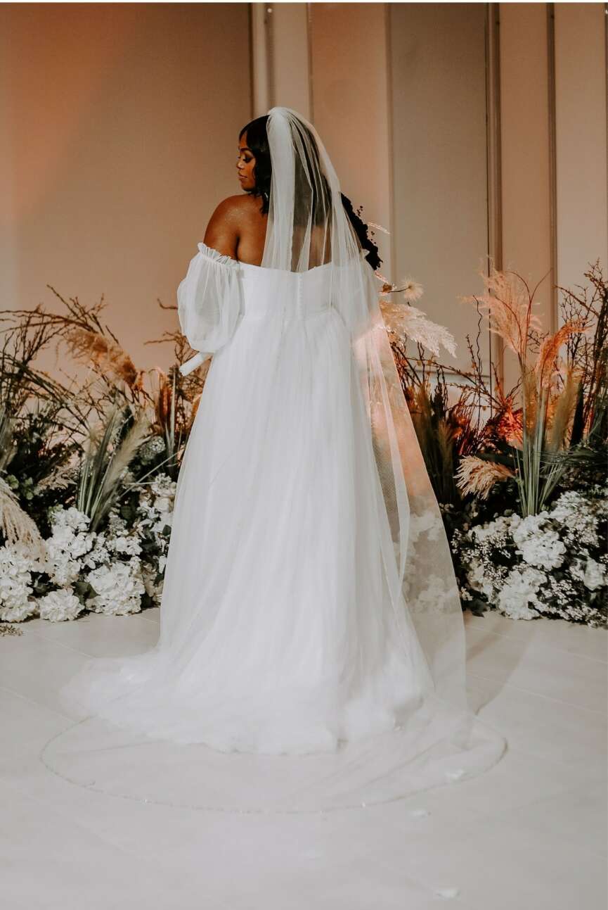 Meet Janet Dixon – CanvasRebel Magazine