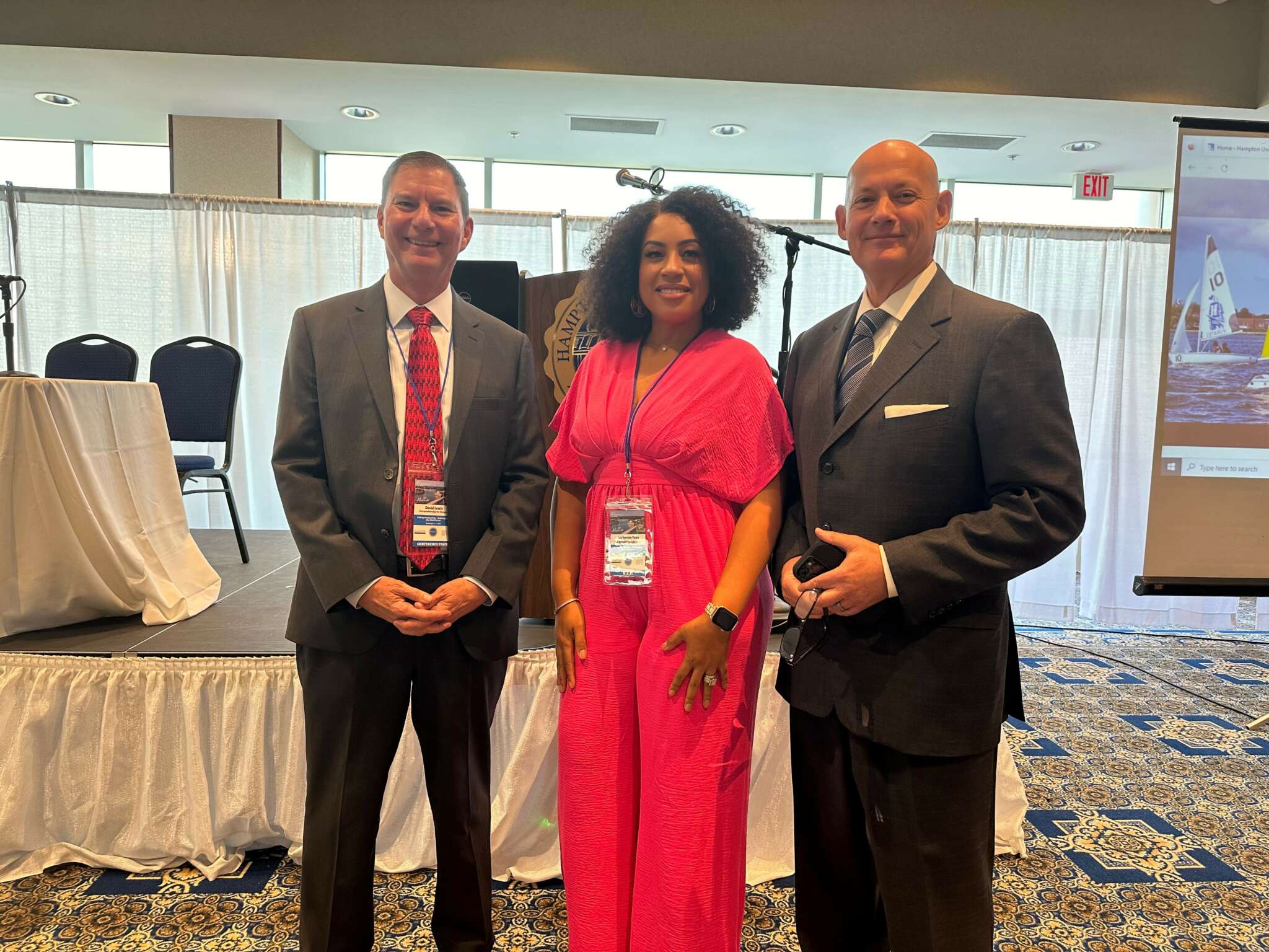 Meet LaShawna Epps – CanvasRebel Magazine