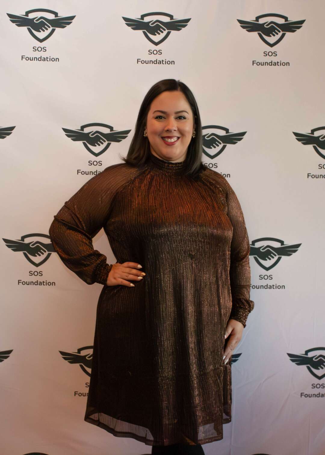 Meet Linda Negron – CanvasRebel Magazine